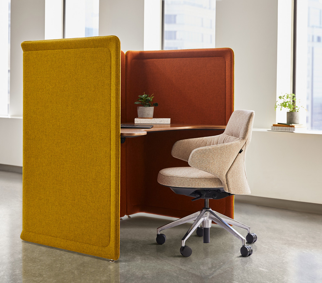 Lagunitas Focus Nook Desks With Privacy Screens | Coalesse