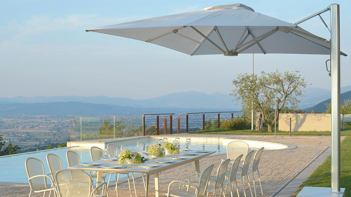 Outdoor Side Tables & Sun Shades | Coalesse